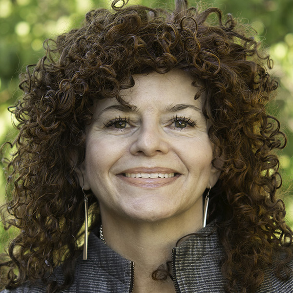 Kathy Ellis | Personal Profile from ContactCenterWorld.com