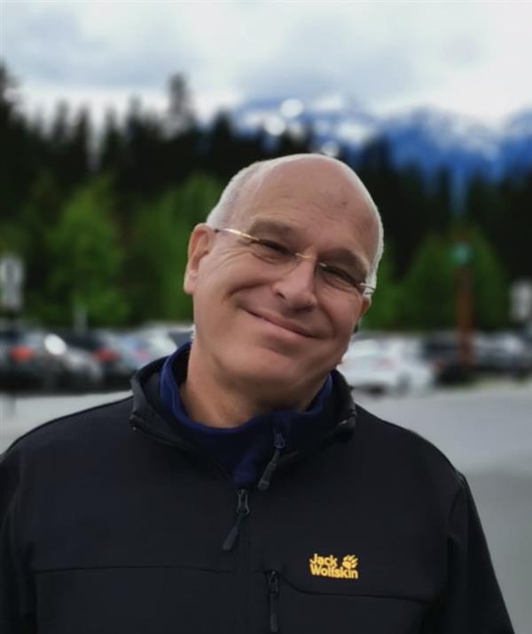 Peter Hubbard | Personal Profile from ContactCenterWorld.com