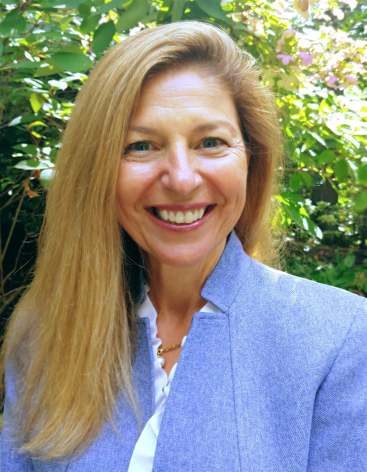 Marisa Bartlett | Personal Profile from ContactCenterWorld.com